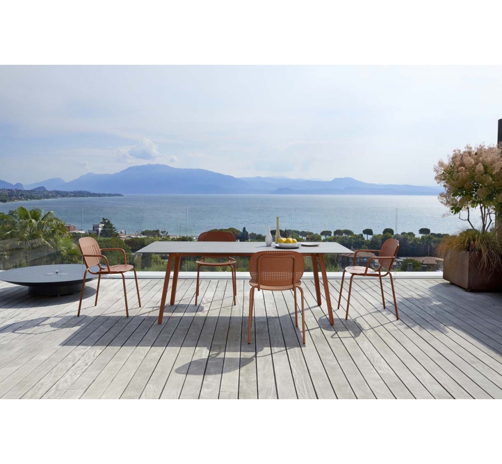 Scab HPL surface 15 dove grey by Scab | Avant Garde